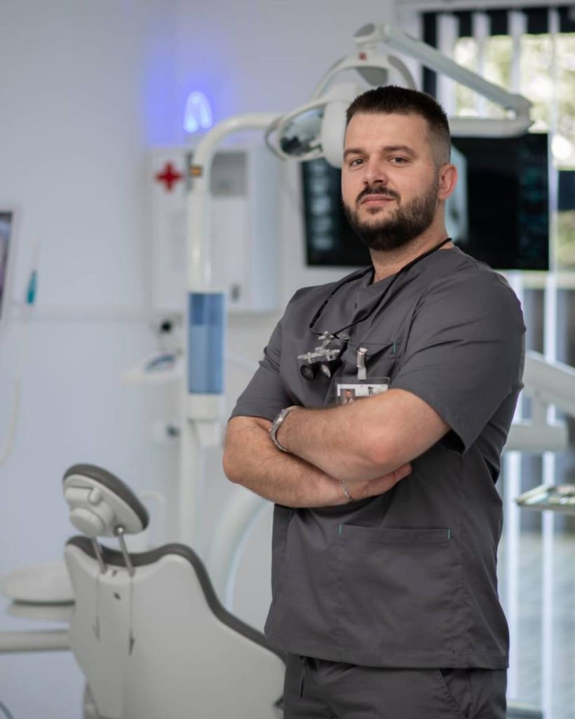 Hollywood Smile | Stomatologija dr. Ljevo Sarajevo | Dr Eldin Ljevo ...